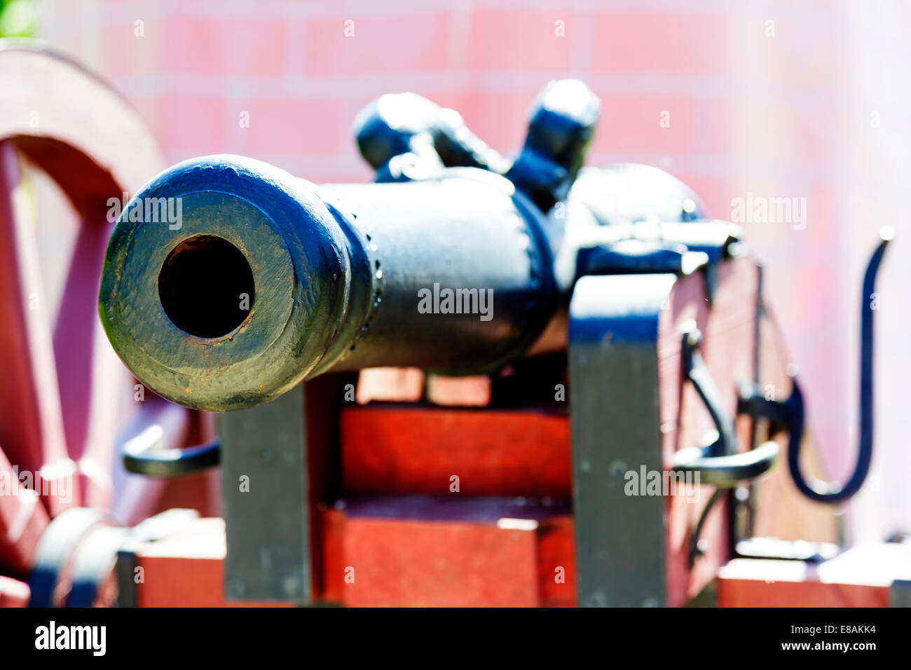 Old War Cannon High Resolution Stock Photography and Images - Alamy