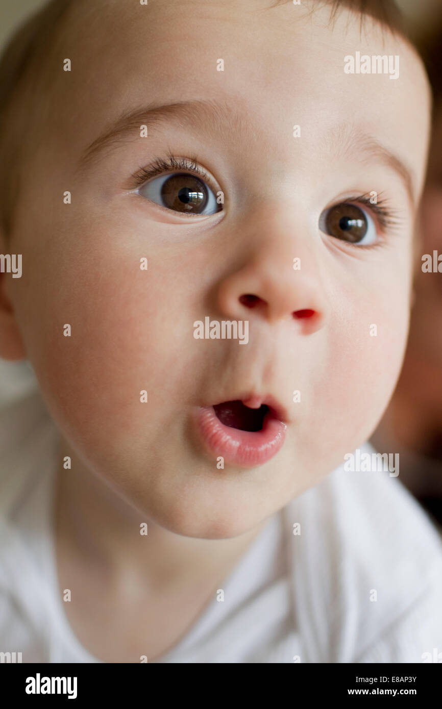 Facial focus hi-res stock photography and images - Alamy