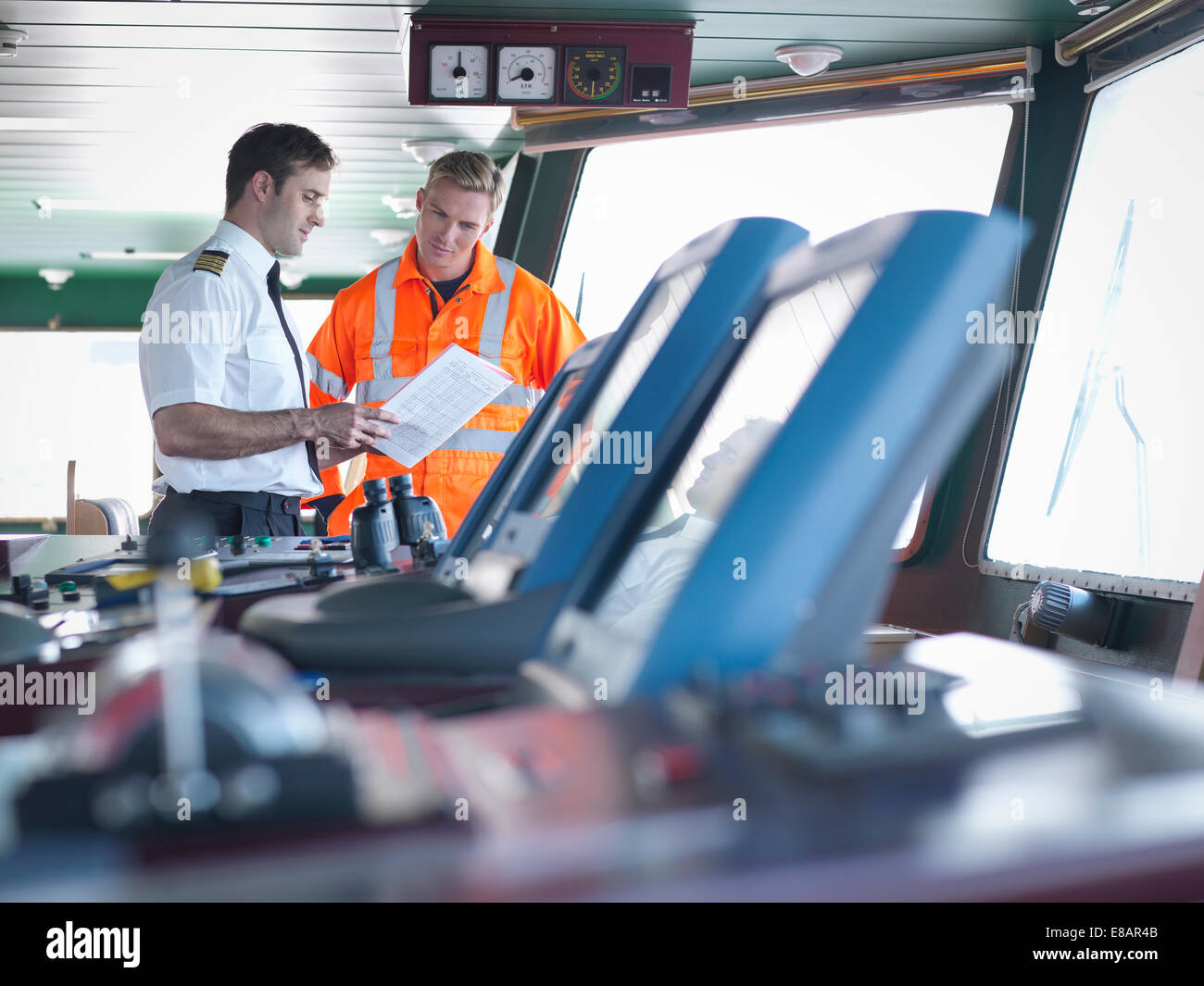 Ship's bridge captain hi-res stock photography and images - Alamy