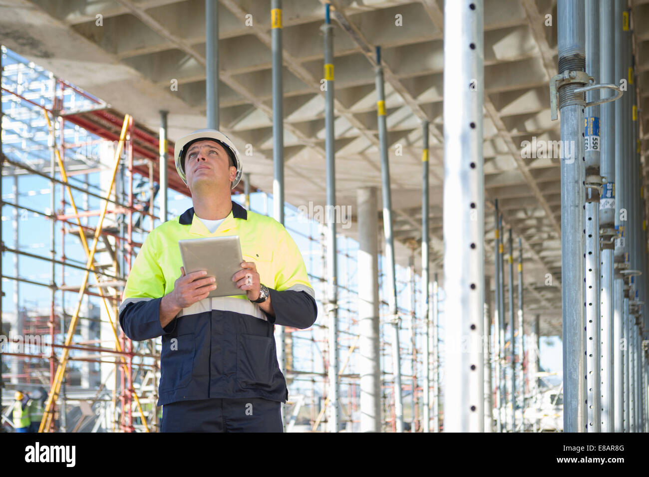 Digital scaffolding hi-res stock photography and images - Alamy