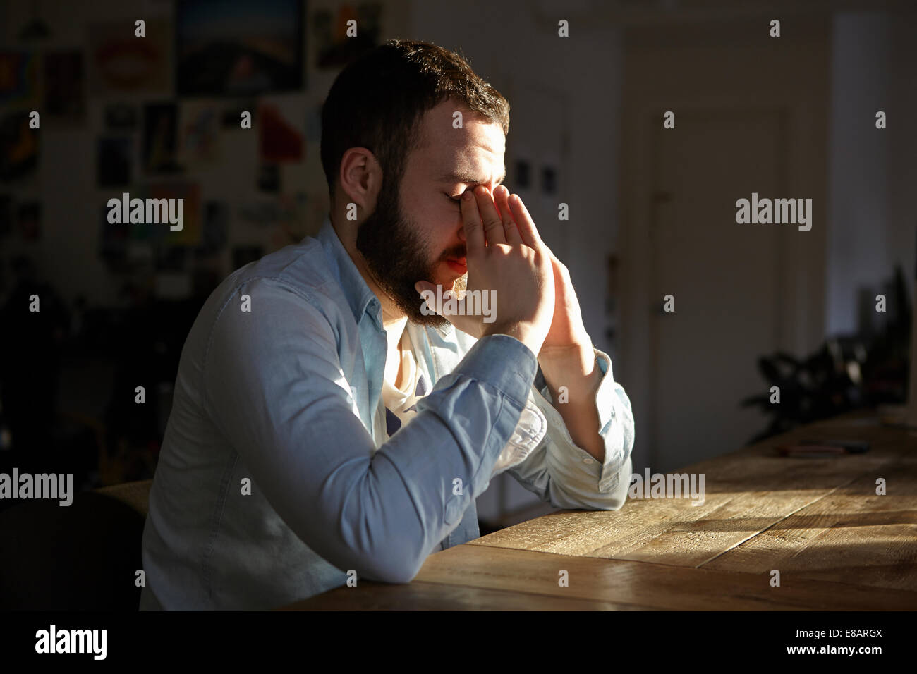 Face Sitting High Resolution Stock Photography and Images - Alamy