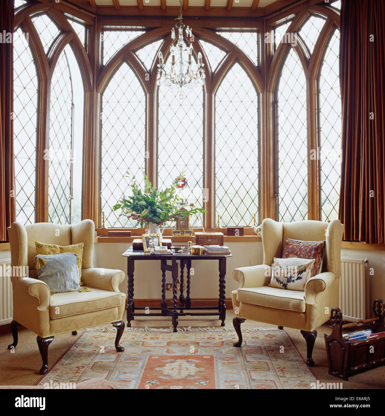 Wing gothic hi-res stock photography and images - Alamy