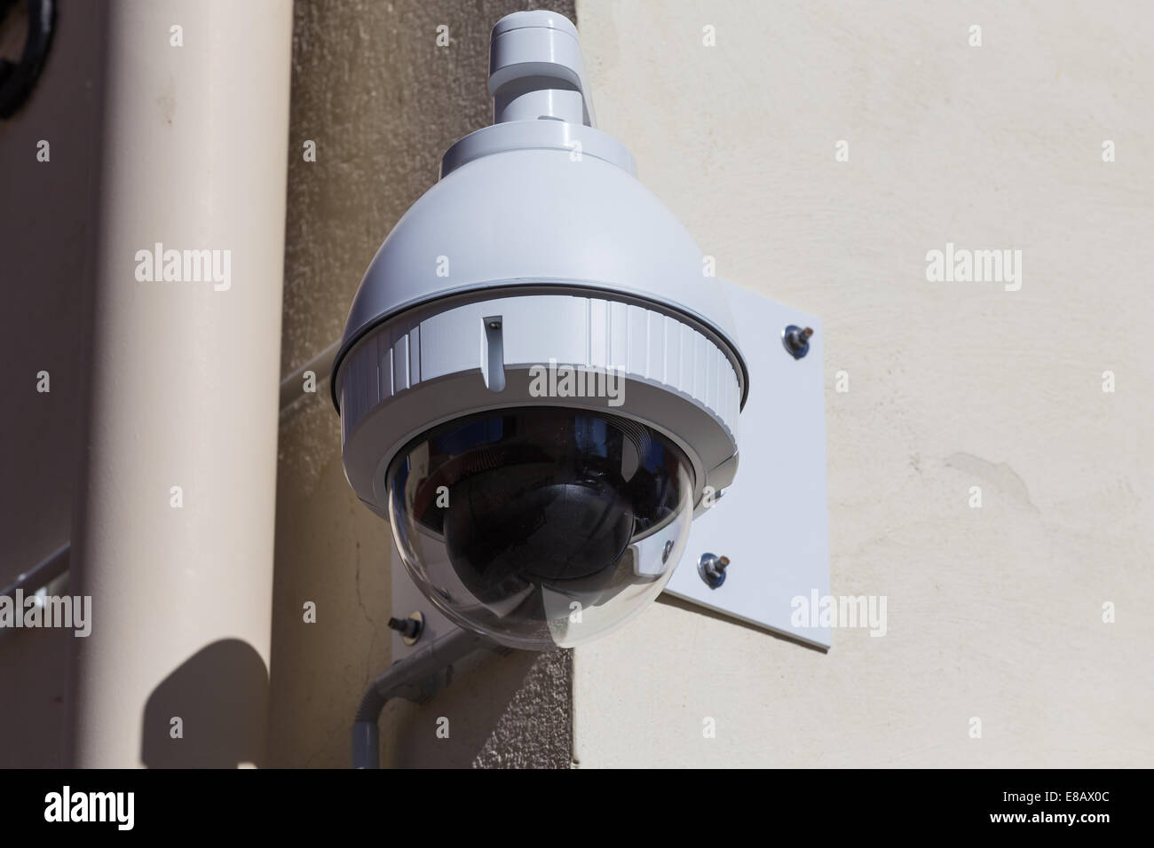 High tech surveillance hi-res stock photography and images - Alamy