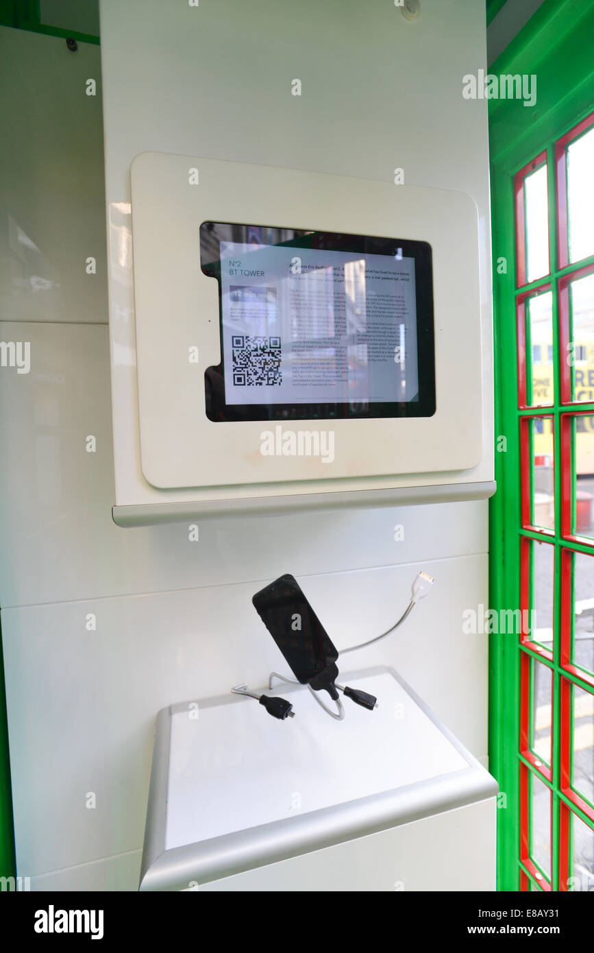 Solarbox green telephone boxes hi-res stock photography and images - Alamy