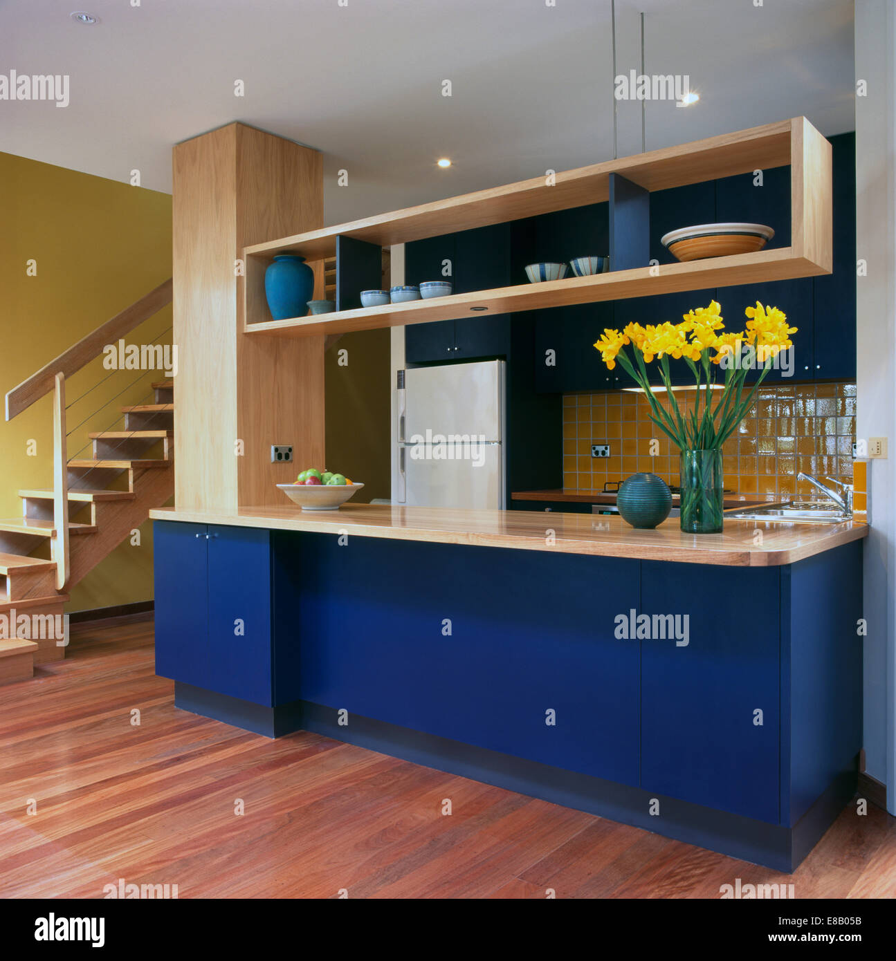 Blue shelving unit hi-res stock photography and images - Alamy