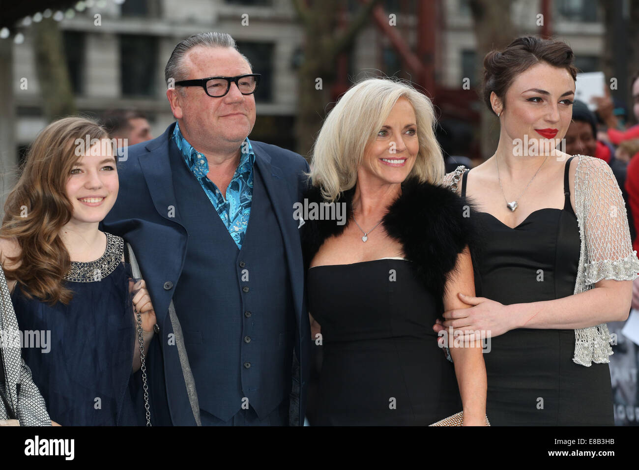 Ray winstone daughter hi-res stock photography and images - Alamy