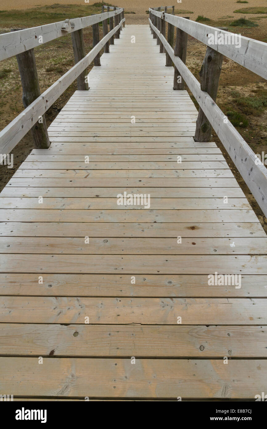 Footbridge with handrails hi-res stock photography and images - Alamy