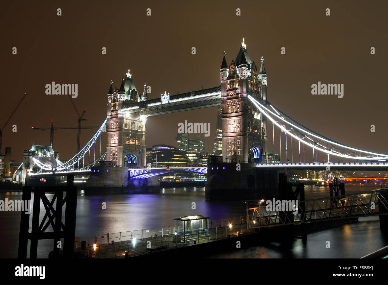 Tower Bridge SE1, famous 'Shard' building in the background Tower ...