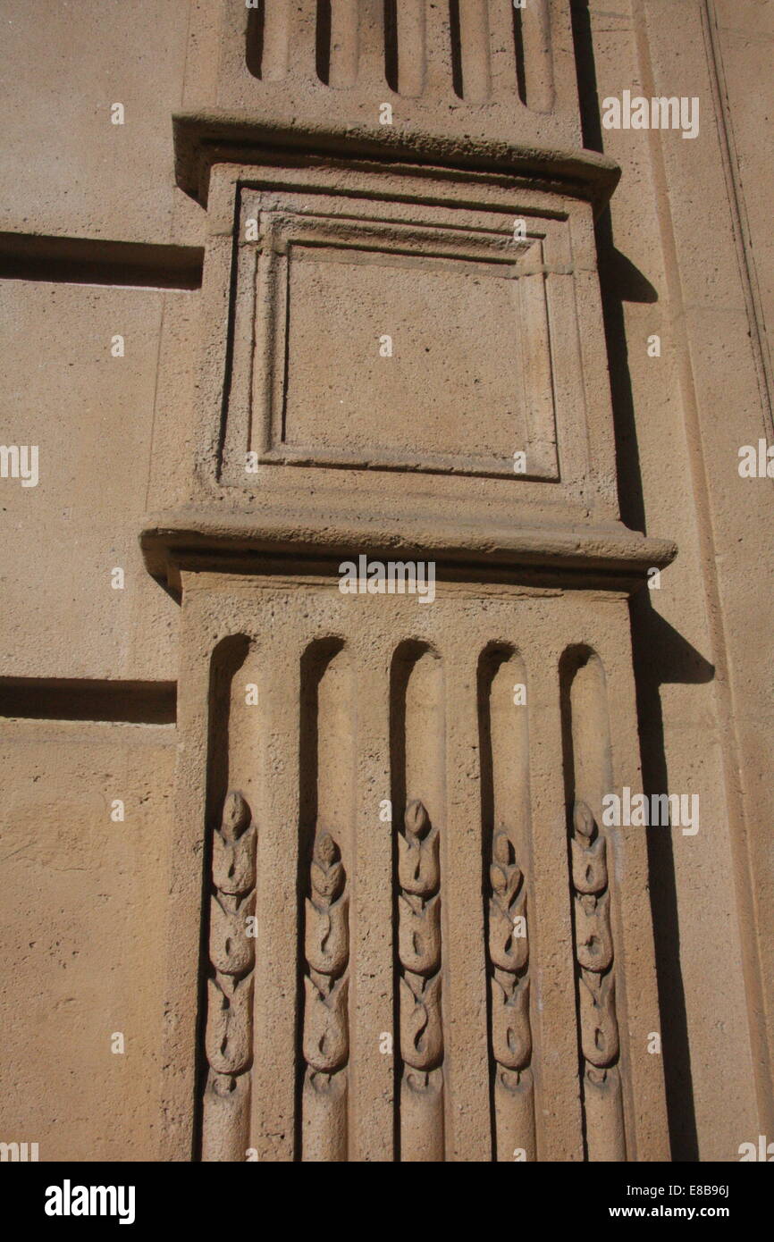 Column flutes hi-res stock photography and images - Alamy