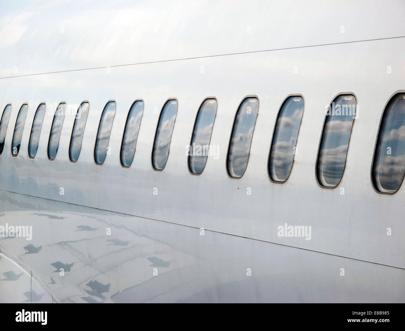 Airplane side window hi-res stock photography and images - Alamy