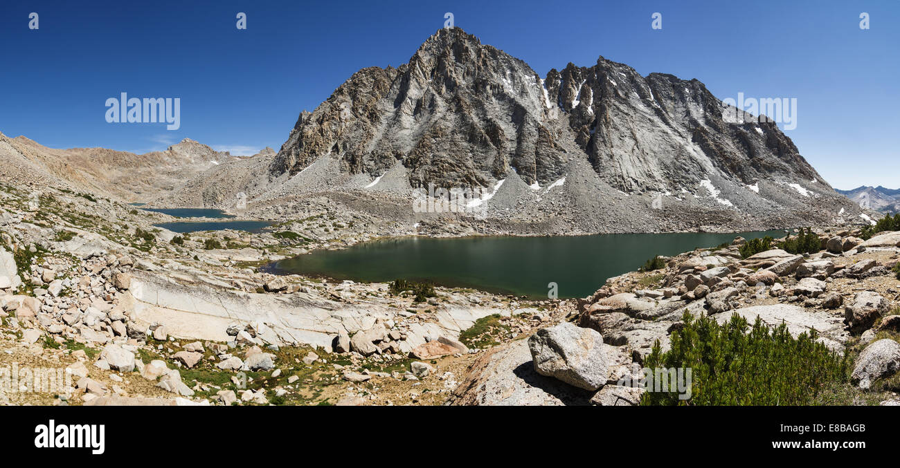 mountain lake panorama in Darwin Canyon in Kings Canyon National Park ...