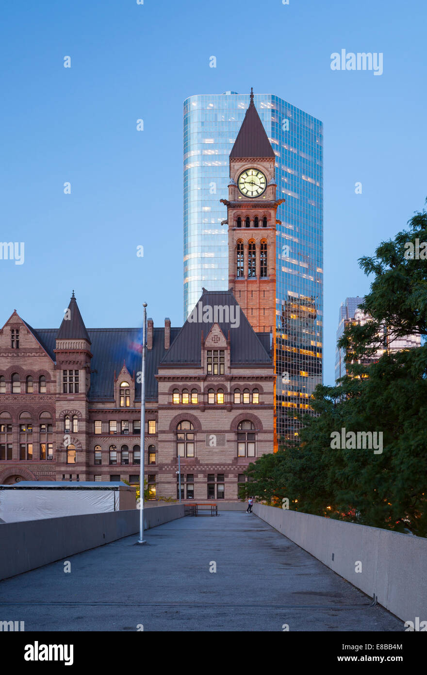 Downtown square toronto hi-res stock photography and images - Alamy