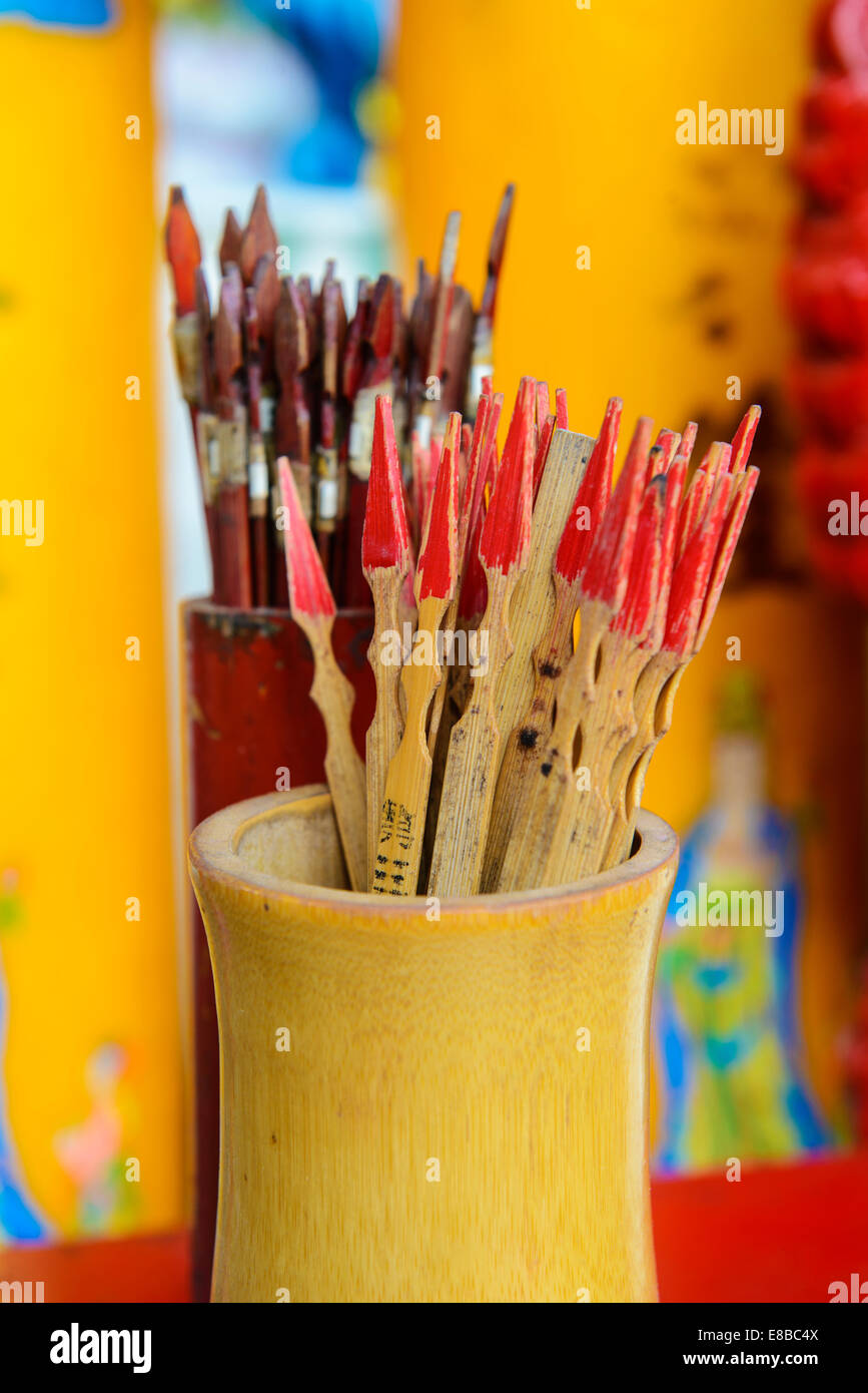 Chinese fortune stick hi-res stock photography and images - Alamy