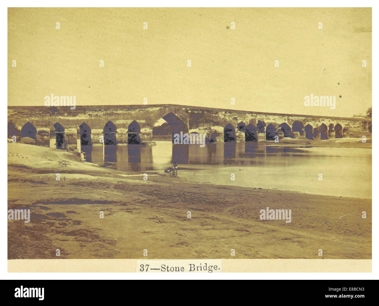 Bridge 37 hi-res stock photography and images - Alamy
