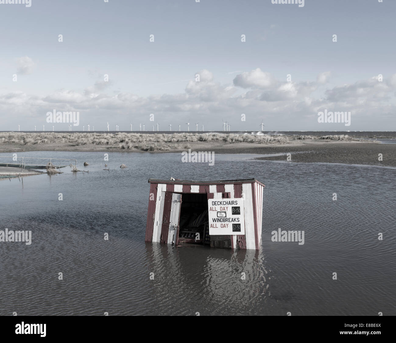 Tidal surge damage hi-res stock photography and images - Alamy