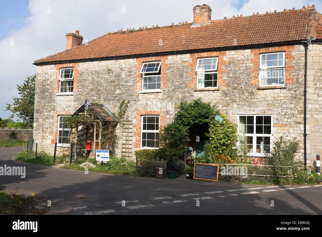 Ham village hi-res stock photography and images - Alamy
