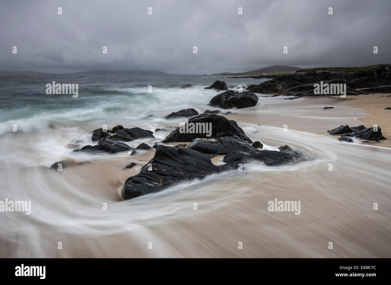 Tidal flow on beach hi-res stock photography and images - Alamy