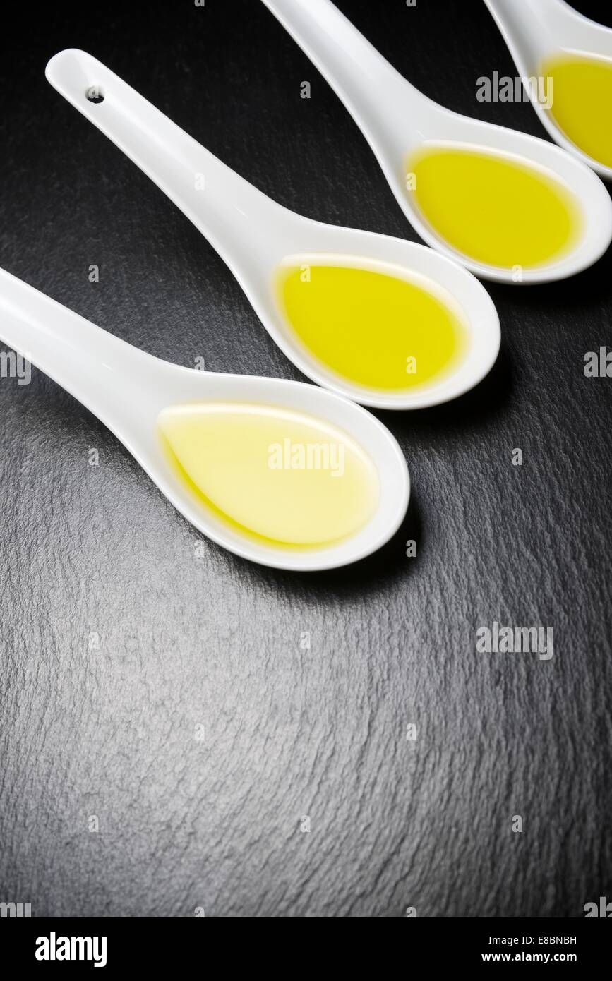 Crockery slate black stone hi-res stock photography and images - Alamy