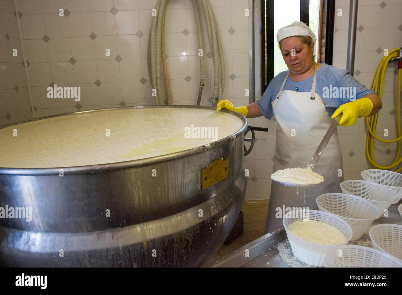 Ricotta cheese and tuscany hi-res stock photography and images - Alamy