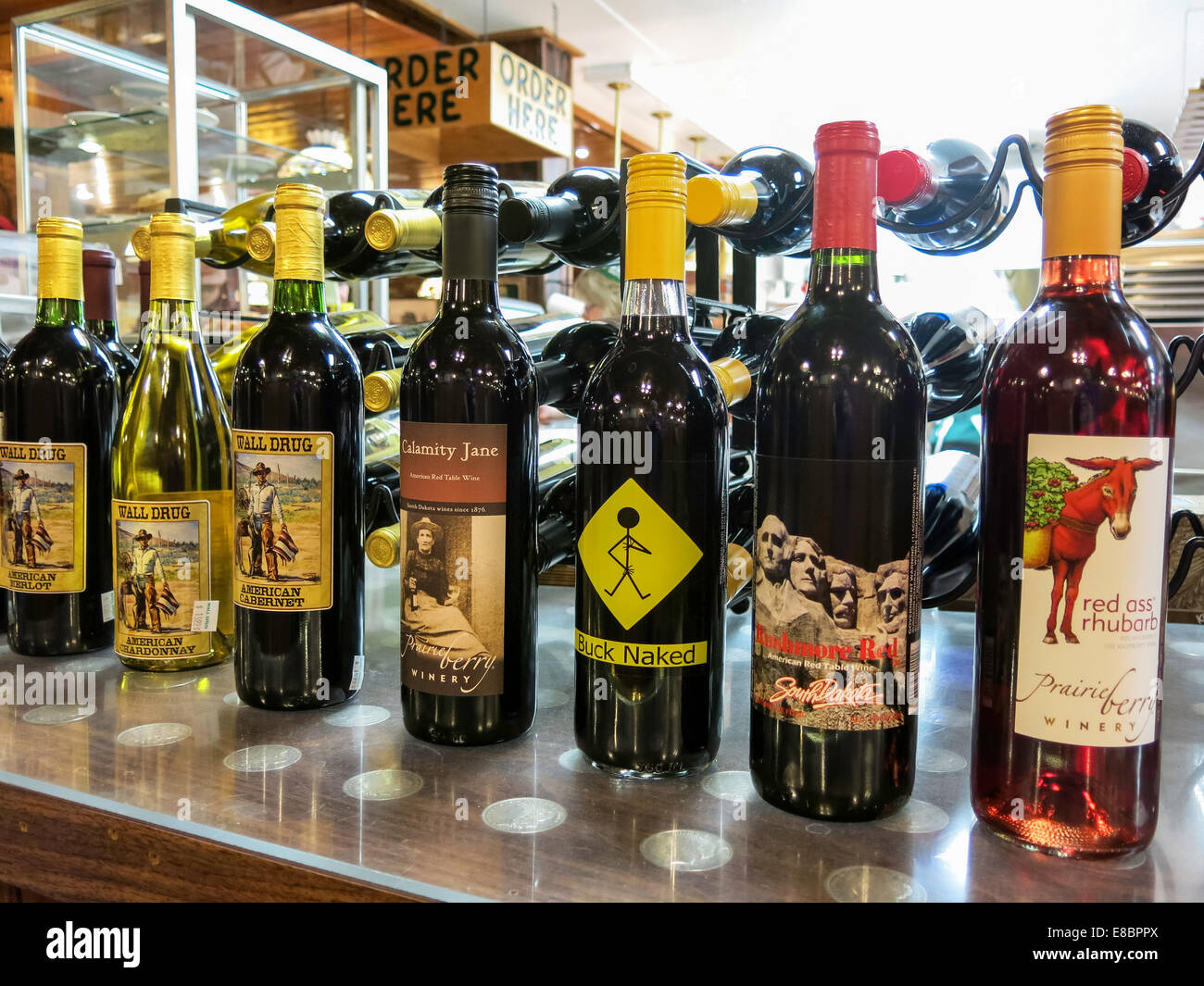 Logos sd hi-res stock photography and images - Alamy