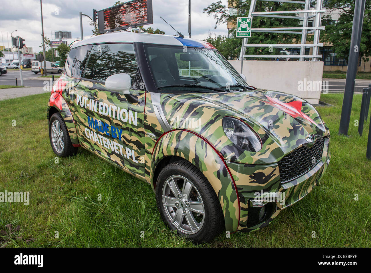 New mini cooper hi-res stock photography and images - Alamy