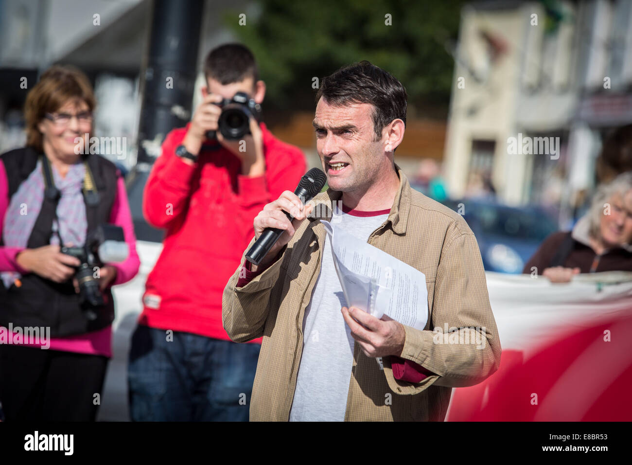 Pwllheli, Wales, UK. 4th October, 2014. Welsh Language Society ...