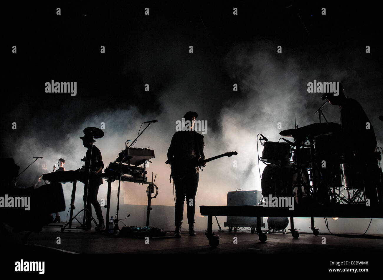 Ambient concert hi-res stock photography and images - Alamy