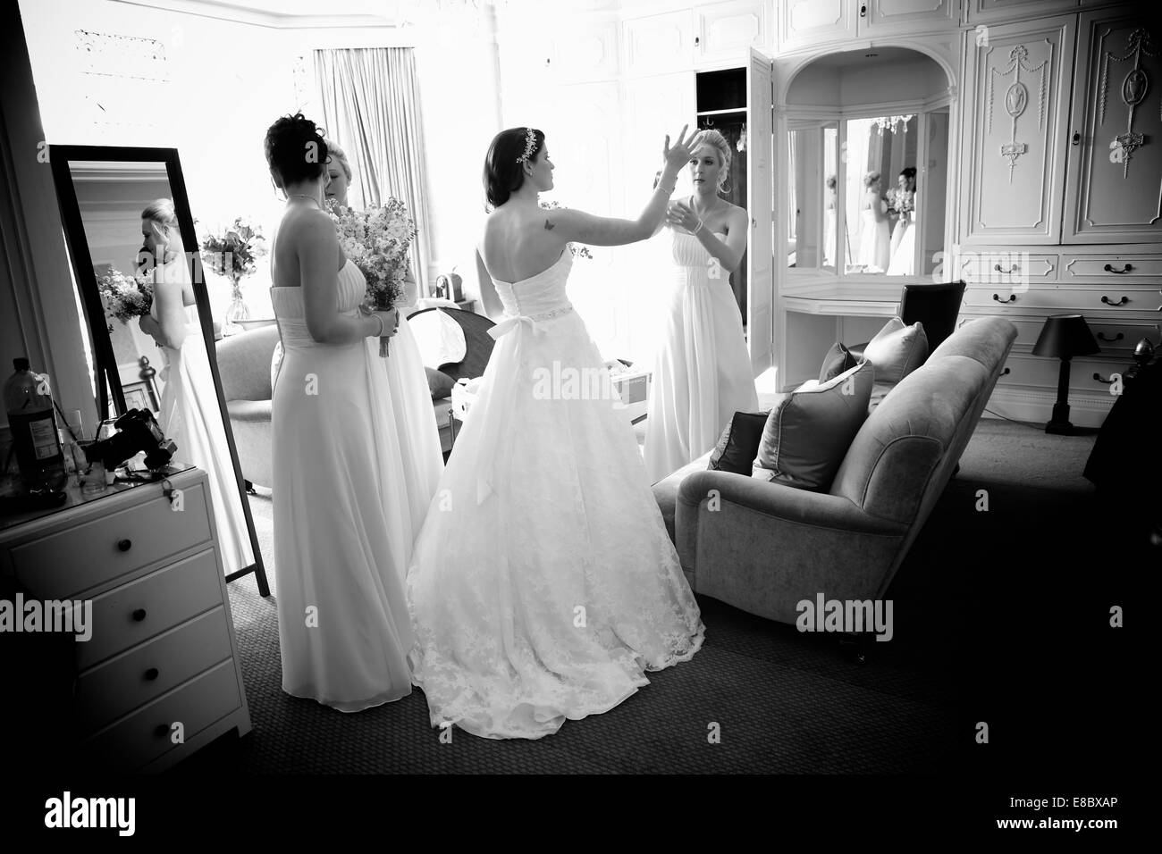 Young bride getting ready Stock Photo - Alamy