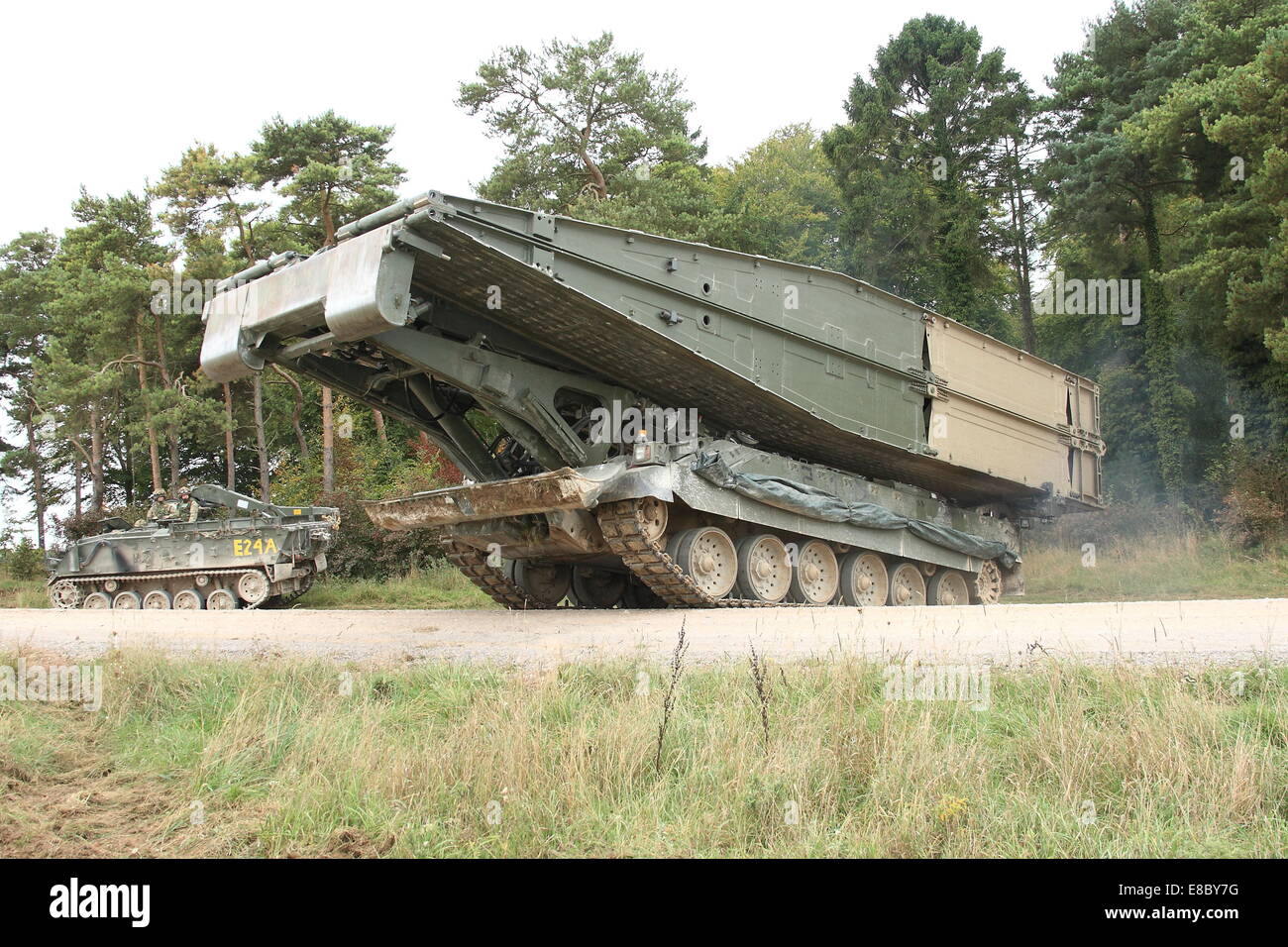 Bridge launcher armoured hi-res stock photography and images - Alamy