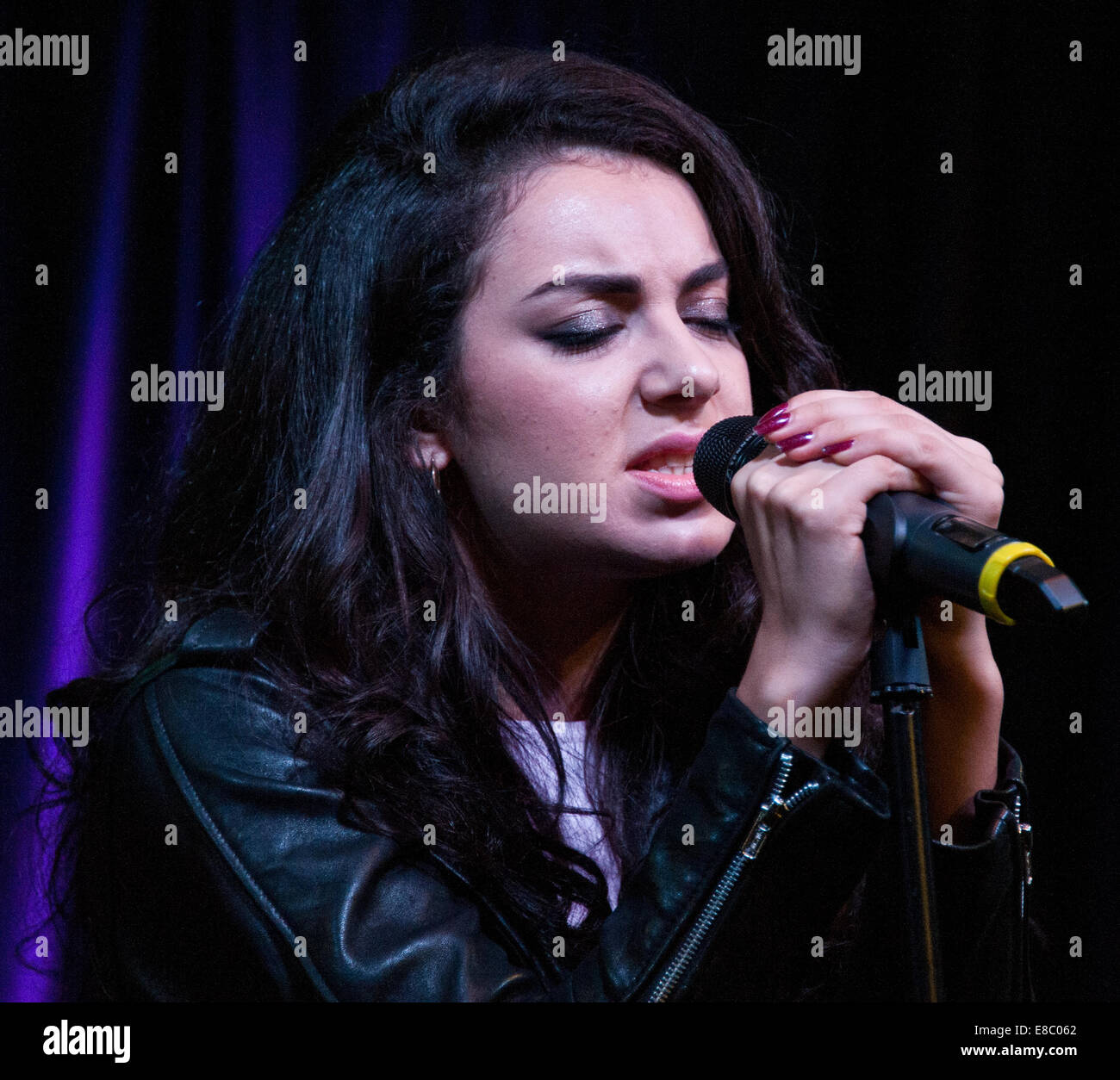 Bala Cynwyd, Pennsylvania, USA. 3rd October, 2014. British Singer ...