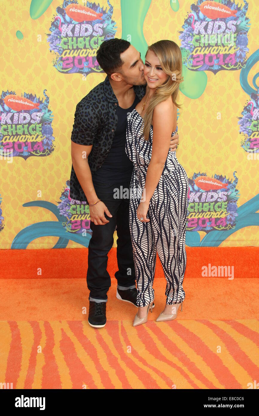 Nickelodeon's 27th Annual Kids' Choice Awards Featuring: Alexa Pena ...