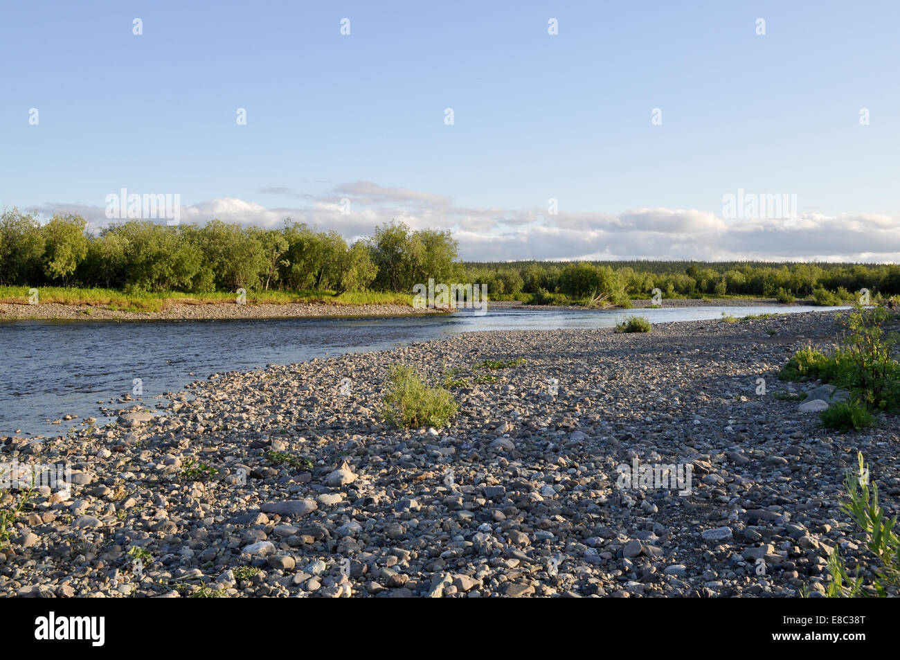 Riverside boulder hi-res stock photography and images - Alamy