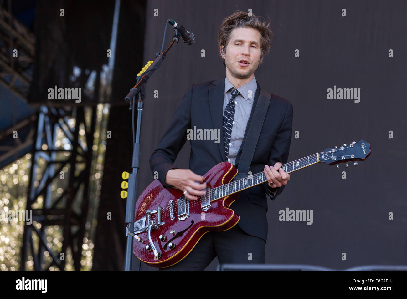 Band interpol hi-res stock photography and images - Alamy