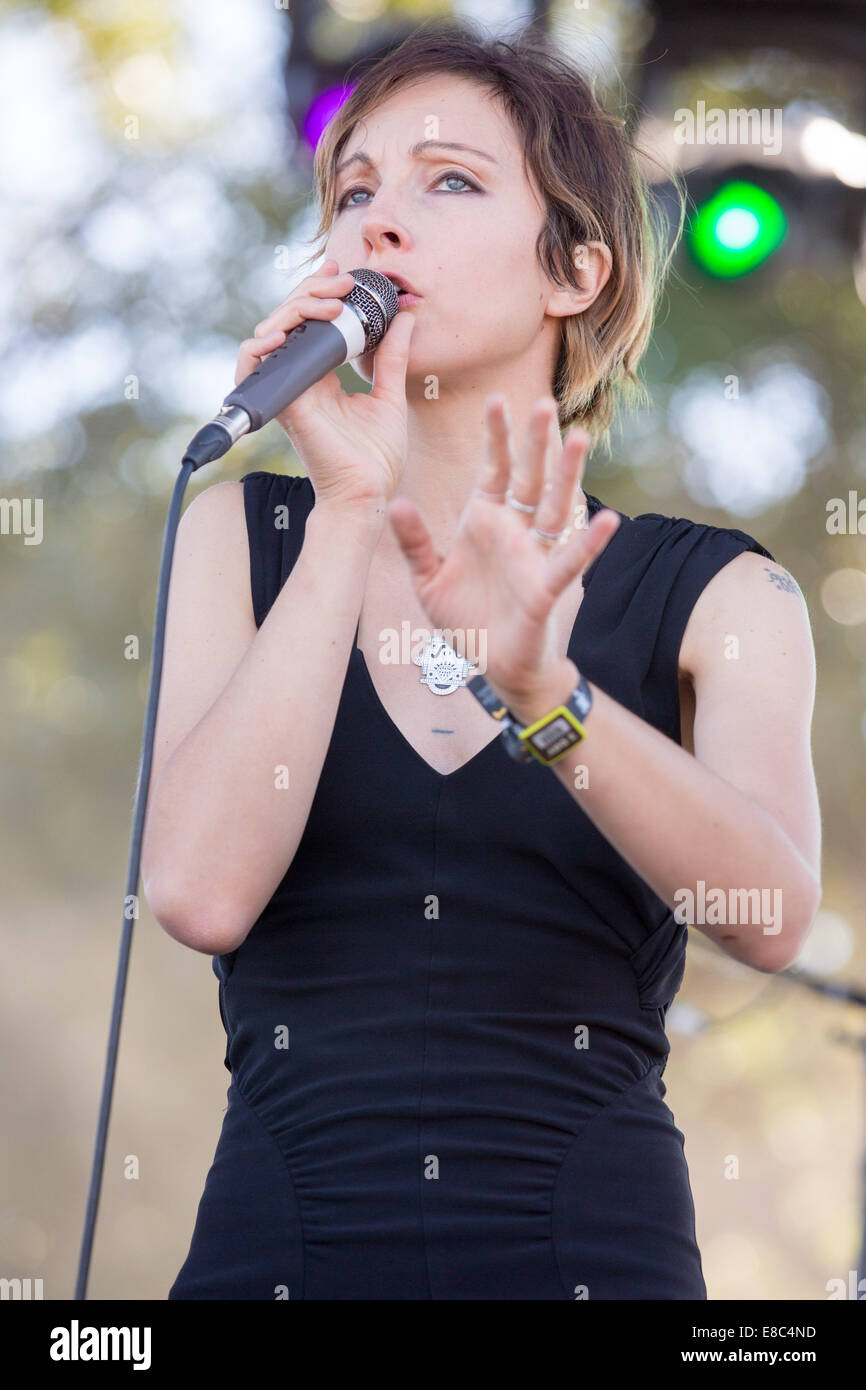 Channy leaneagh hi-res stock photography and images - Alamy