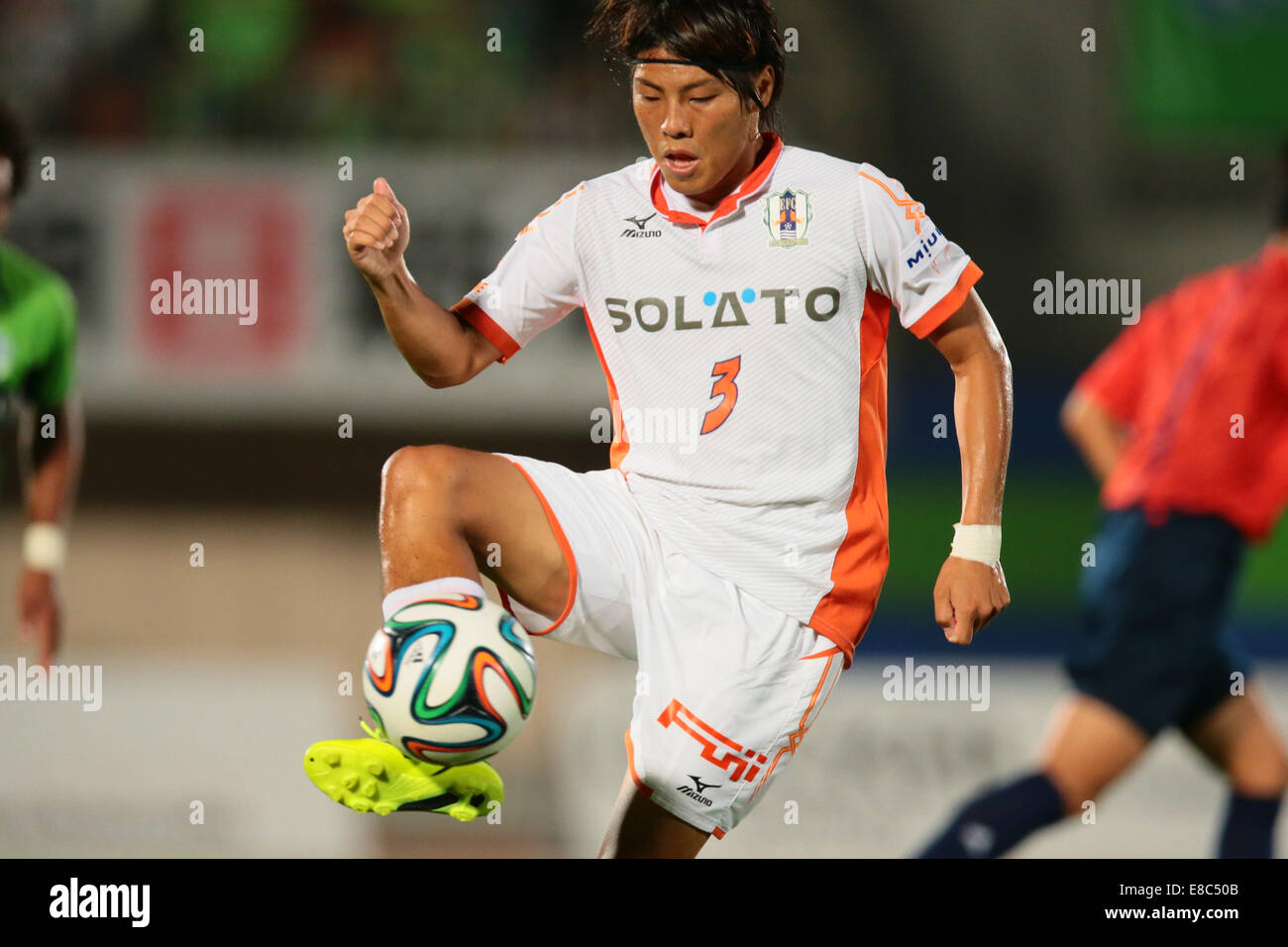 Shonan BMW Stadium Hiratsuka, Kanagawa, Japan. 4th Oct, 2014. Kenji Dai ...