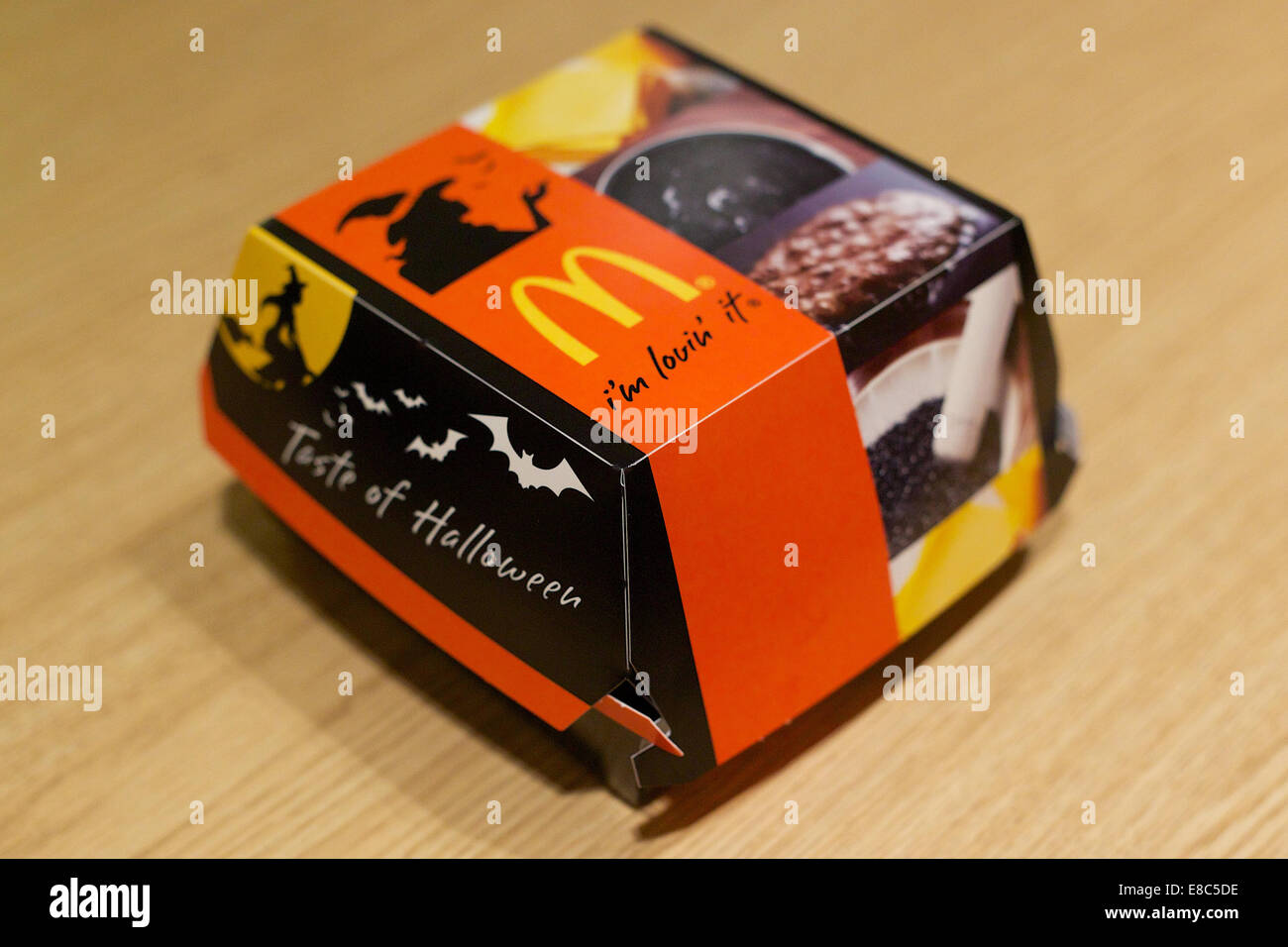 Tokyo, Japan. 4th Oct, 2014. The "Ikasumi burger" at McDonald's ...