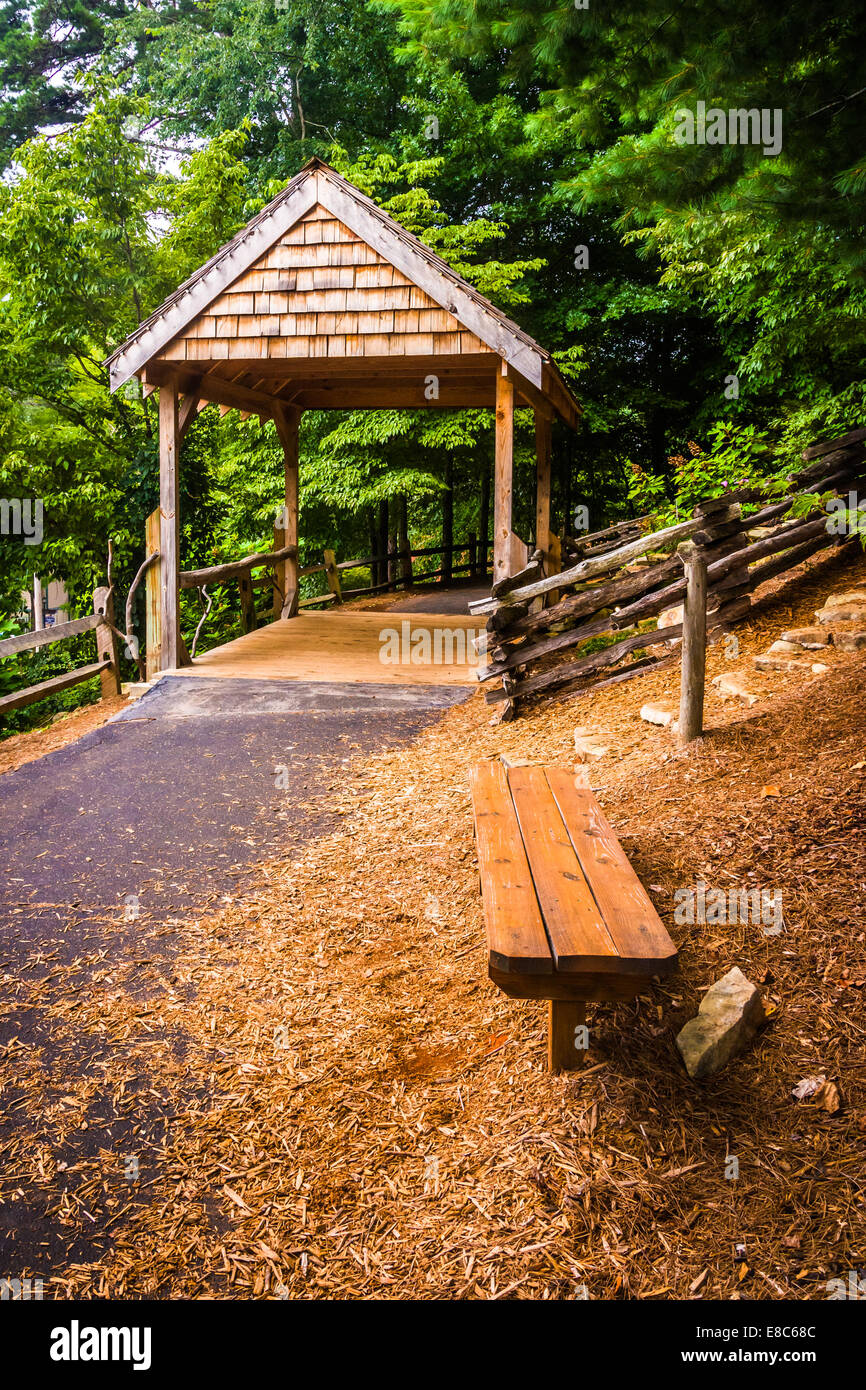 Helen bridge hi-res stock photography and images - Alamy