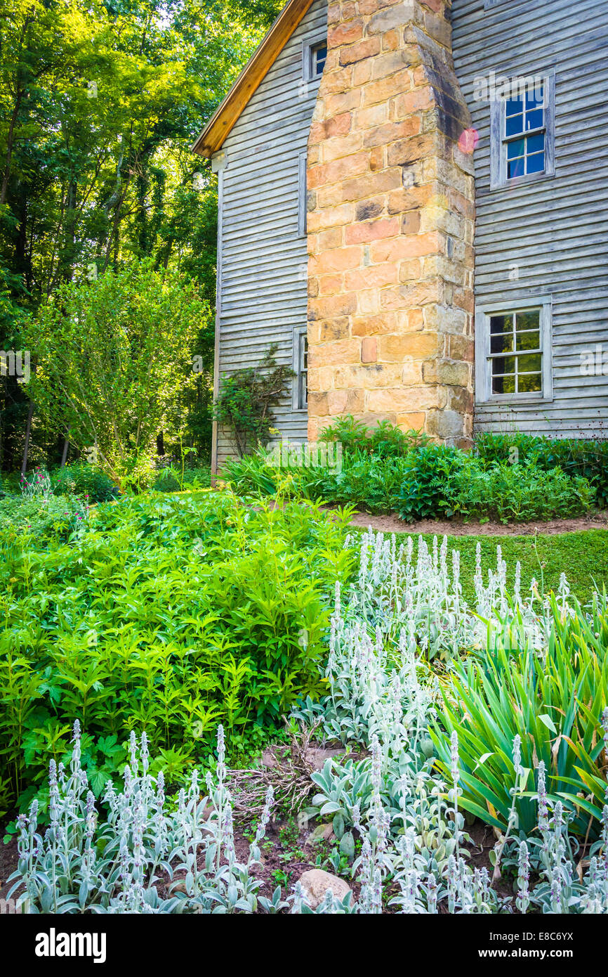 Old west homestead hi-res stock photography and images - Alamy