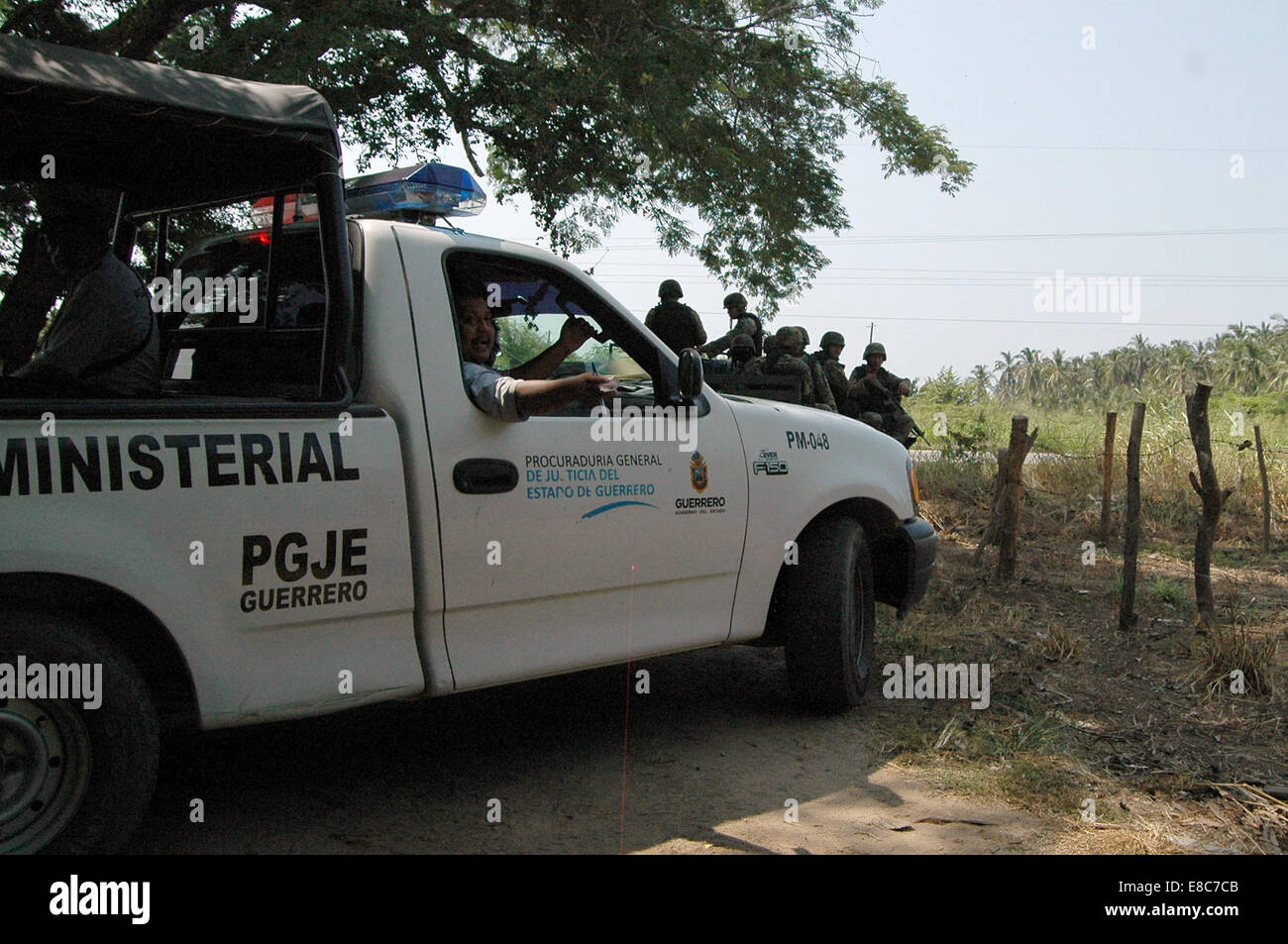 Guerrero violence hi-res stock photography and images - Alamy