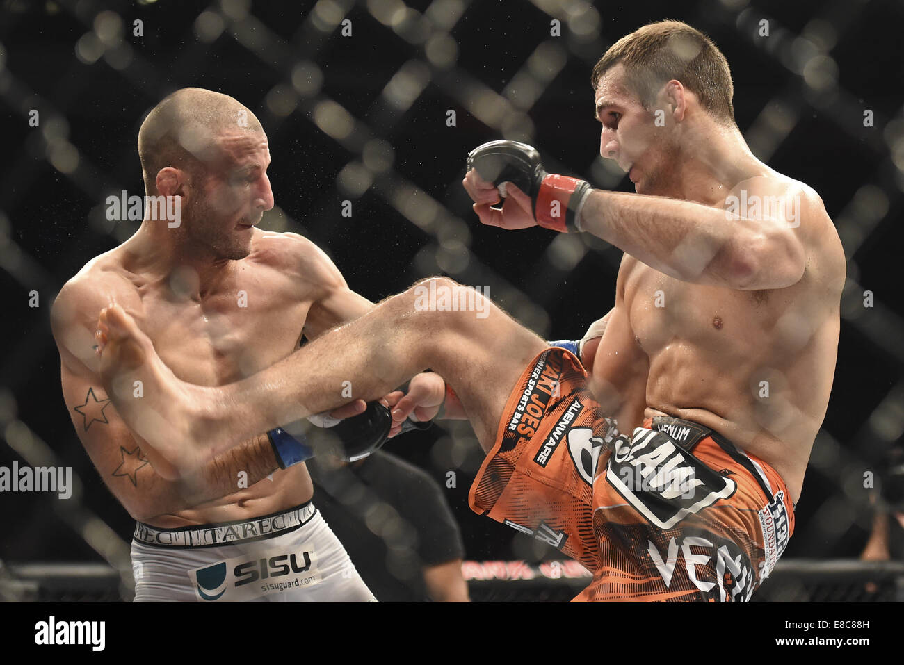 Leg kick hi-res stock photography and images - Alamy