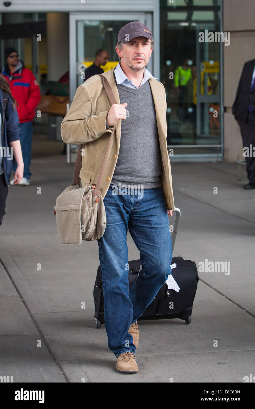 Steve Coogan arriving at John F. Kennedy International Airport (JFK ...