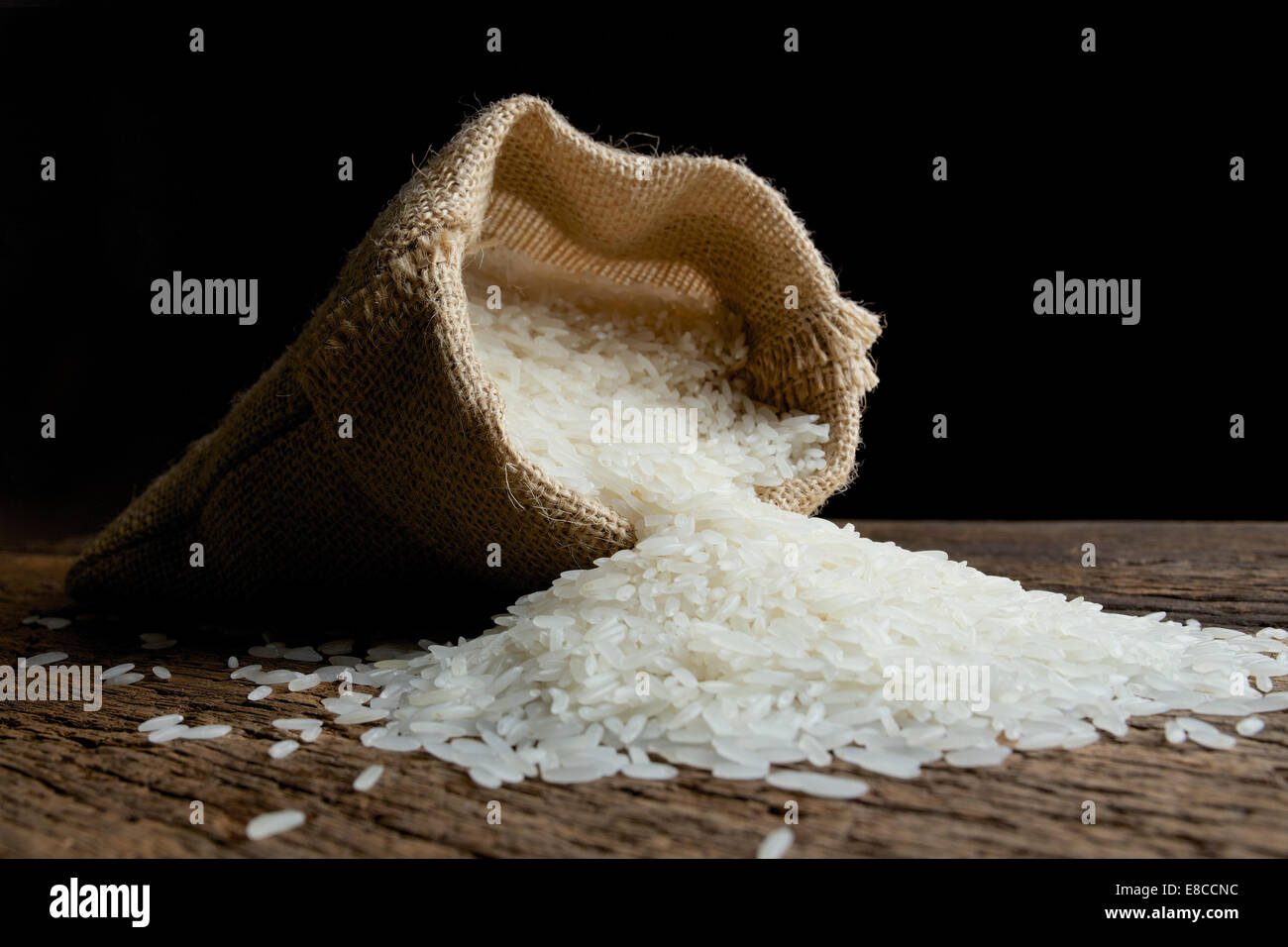 rice in burlap sack Stock Photo - Alamy