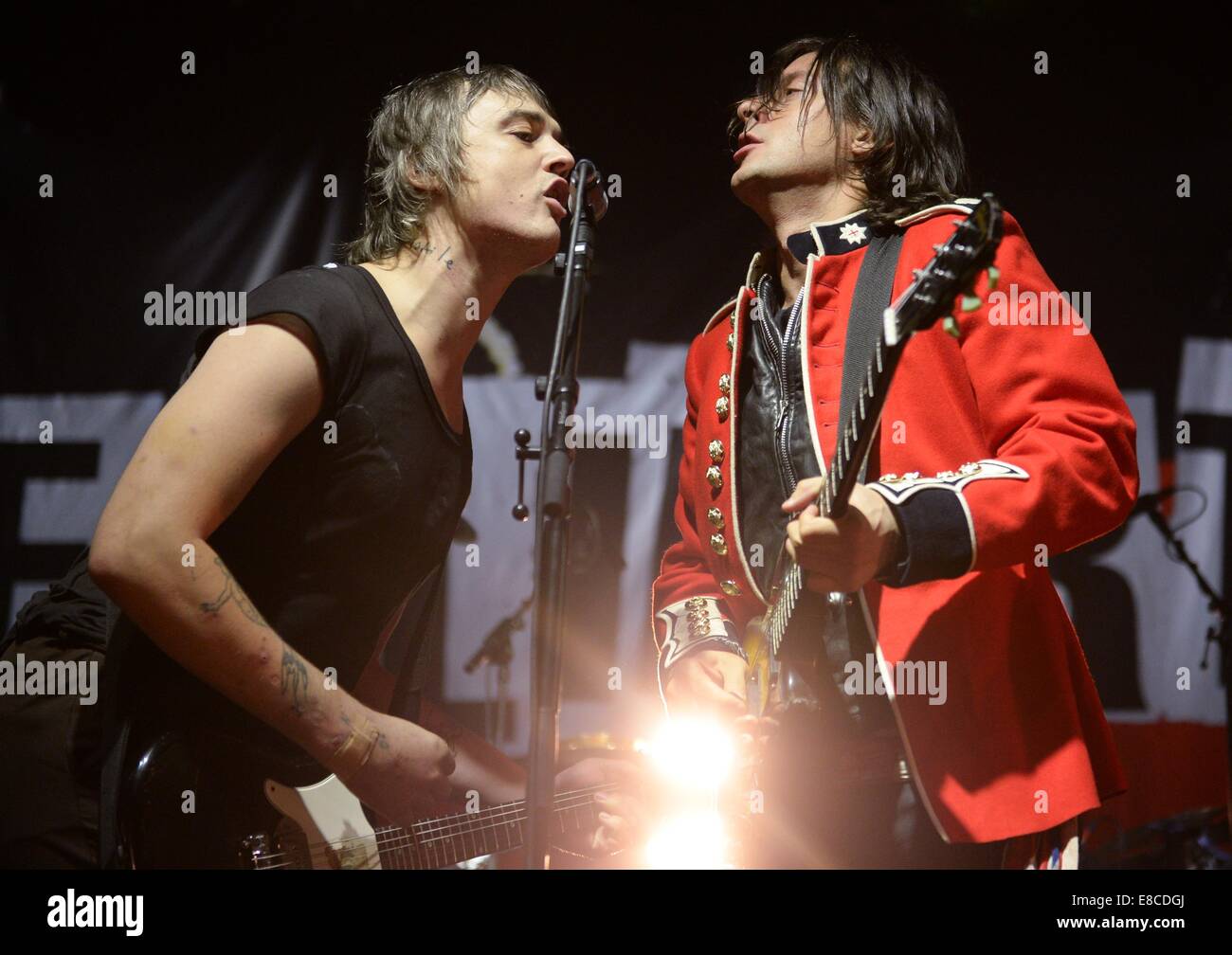 Singer pete doherty hi-res stock photography and images - Alamy