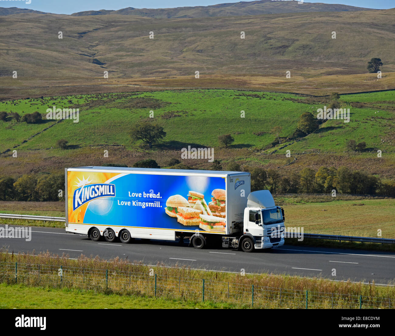 M6 motorway hgv hi-res stock photography and images - Alamy