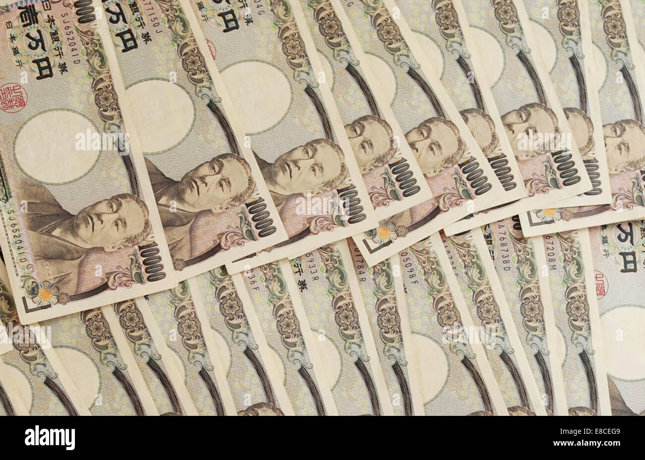 Japanese 10000 yen bills Stock Photo - Alamy