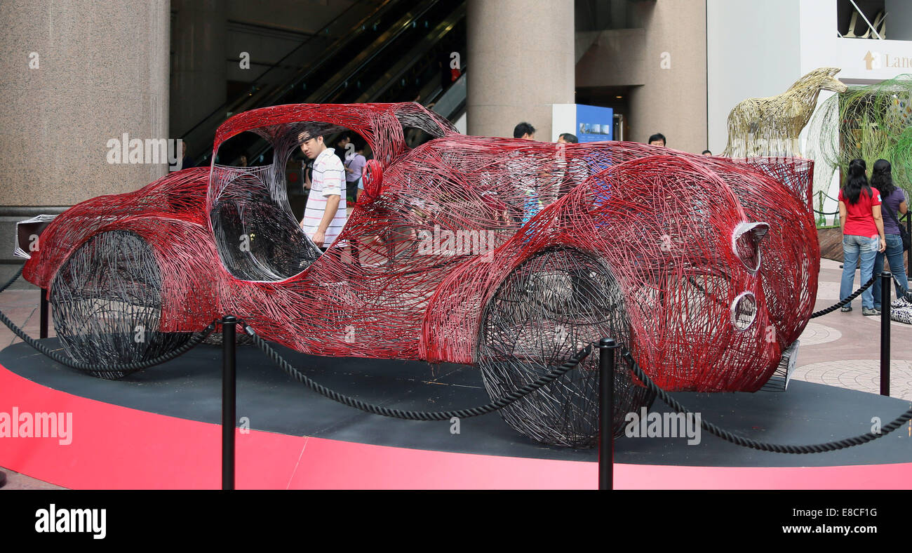 Korean artist hi-res stock photography and images - Alamy