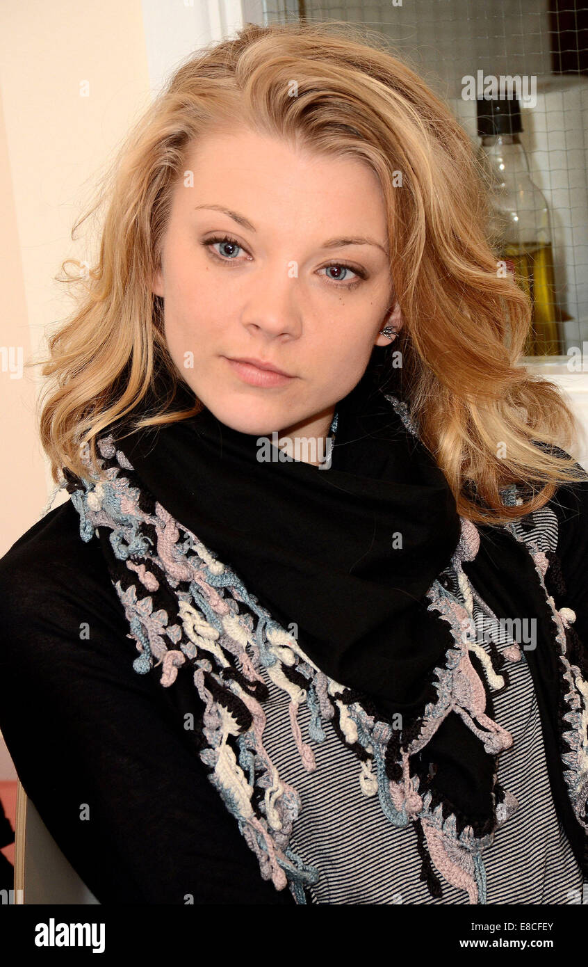 The tudors natalie dormer hi-res stock photography and images - Alamy