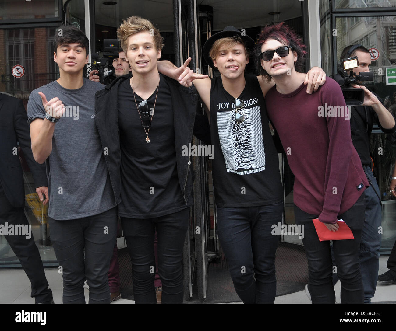 5sos Billboard Photoshoot