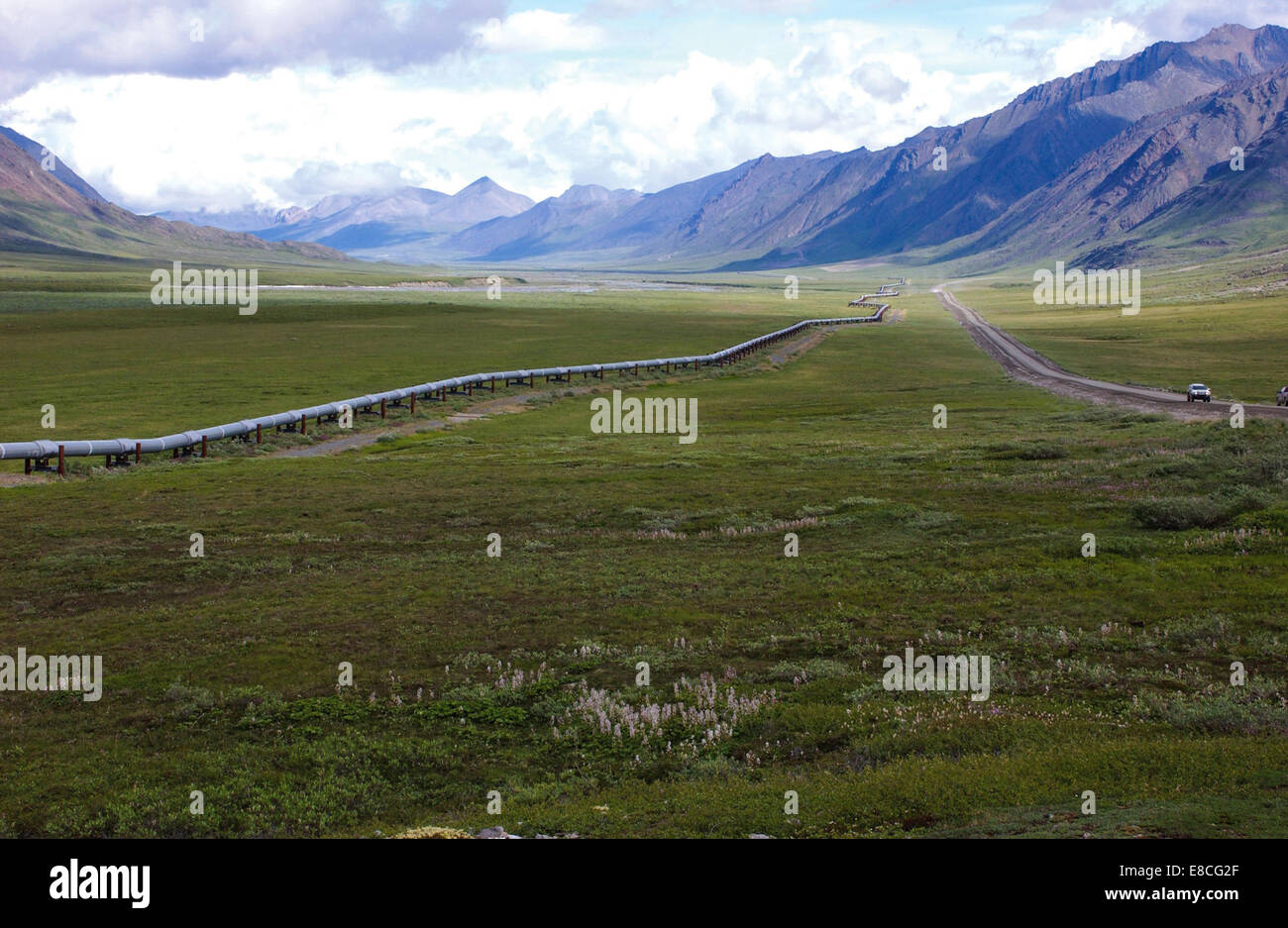 The Trans-Alaska Pipeline, running through the northern Brooks Range in ...