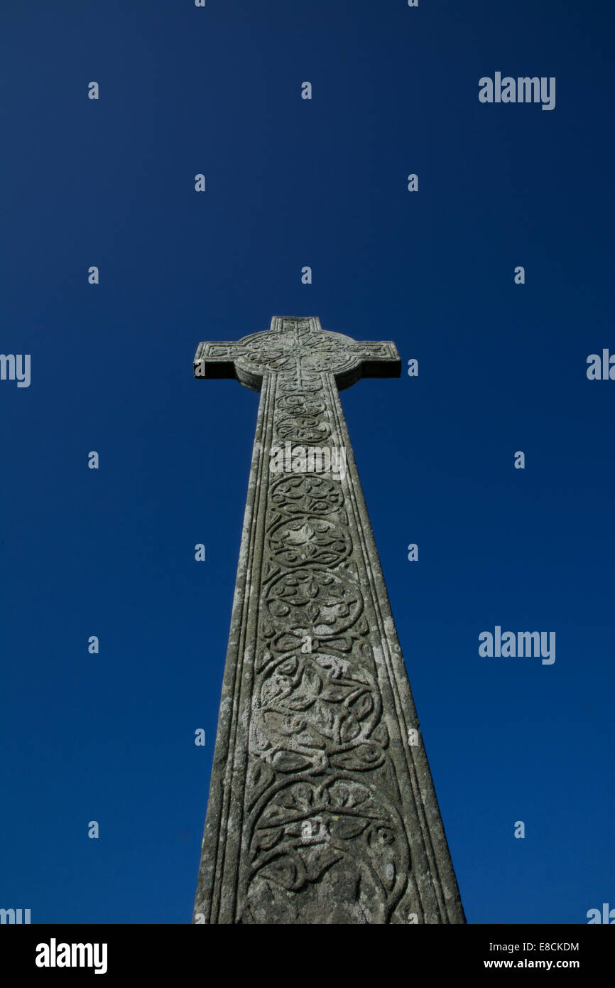 Oransay Priory Celtic Cross Stock Photo - Alamy